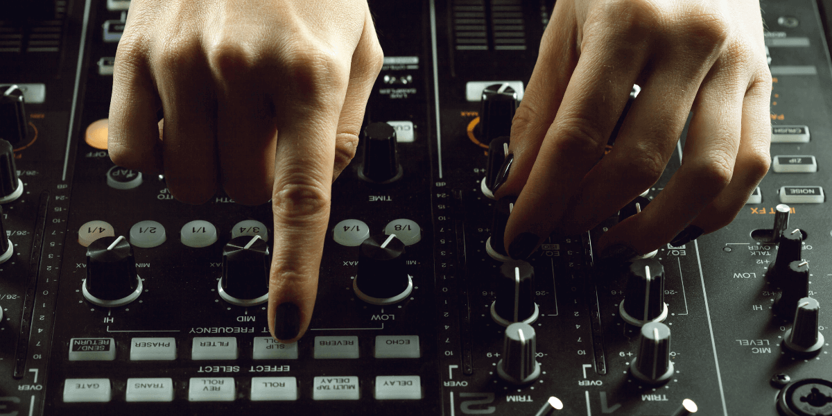 What Are MIDI Controllers, And How Do They Work?